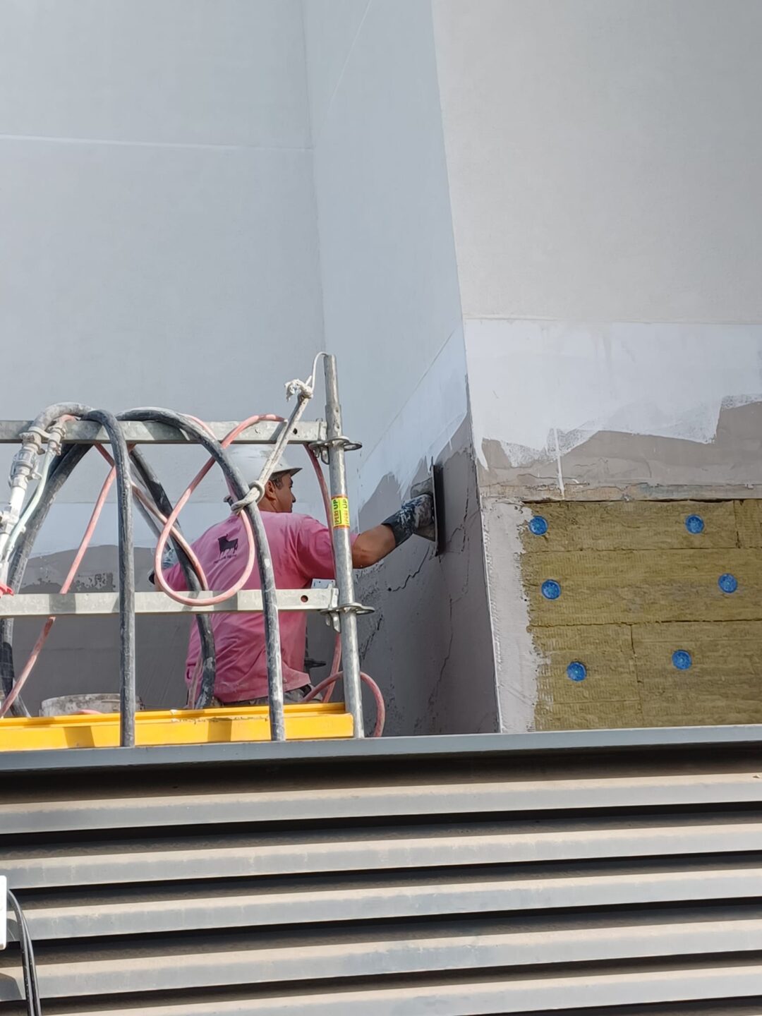 Sistema de aislamiento térmico exterior (SATE) - aistercom.com